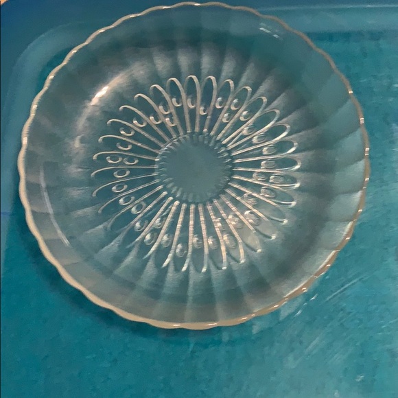 Libbey | Kitchen | Libbey Glass Serving Plate | Poshmark